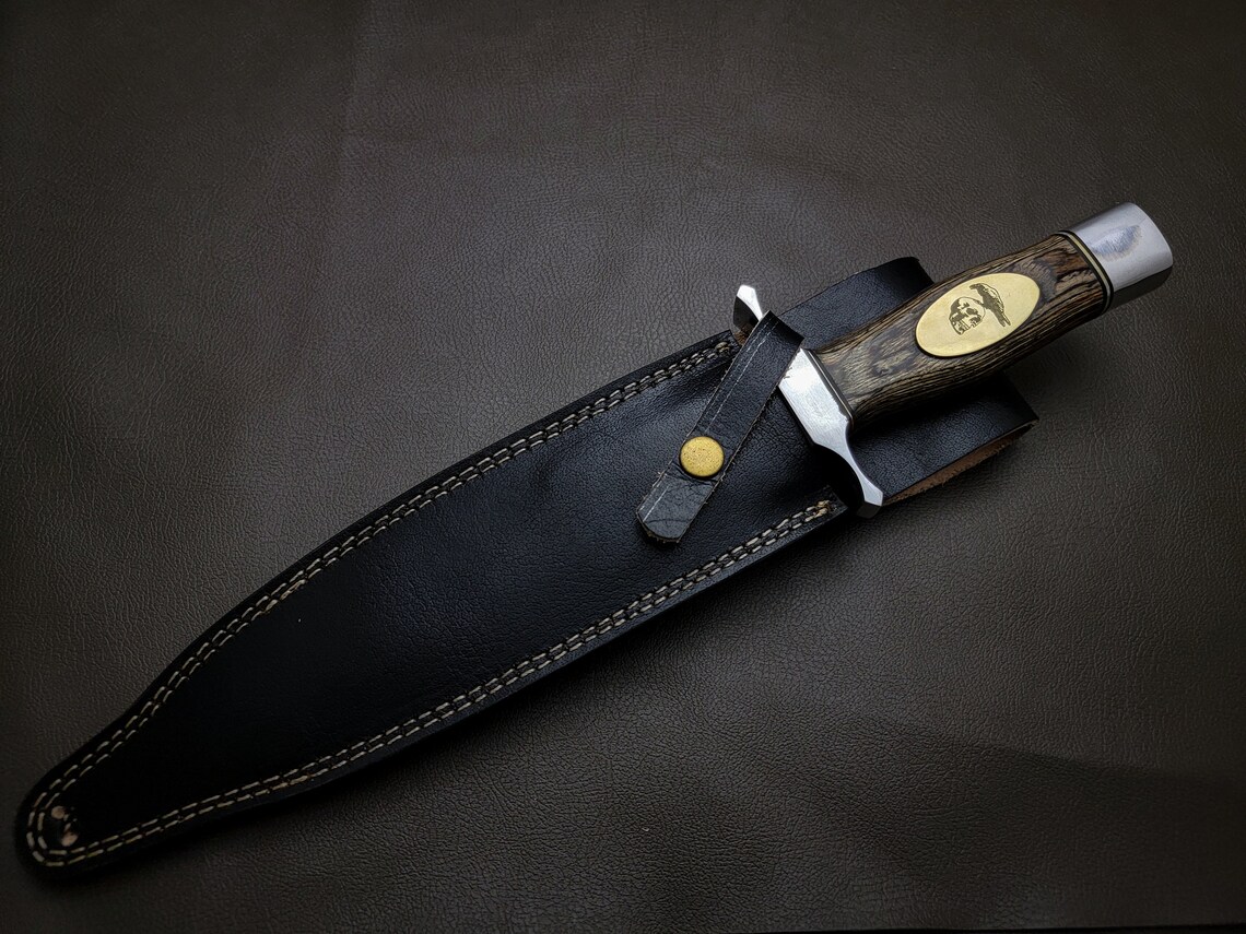 The Expendables 2 Toothpick Replica Knife With Leather Sheath Famous ...