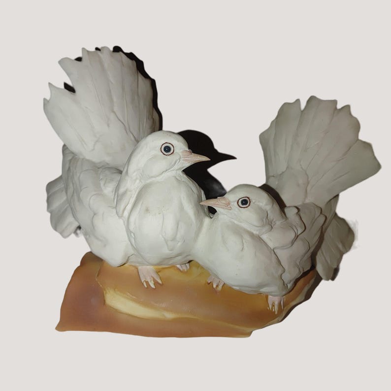 Capodimonte Doves Decorative Figurine Porcelain Italy White Birds ...