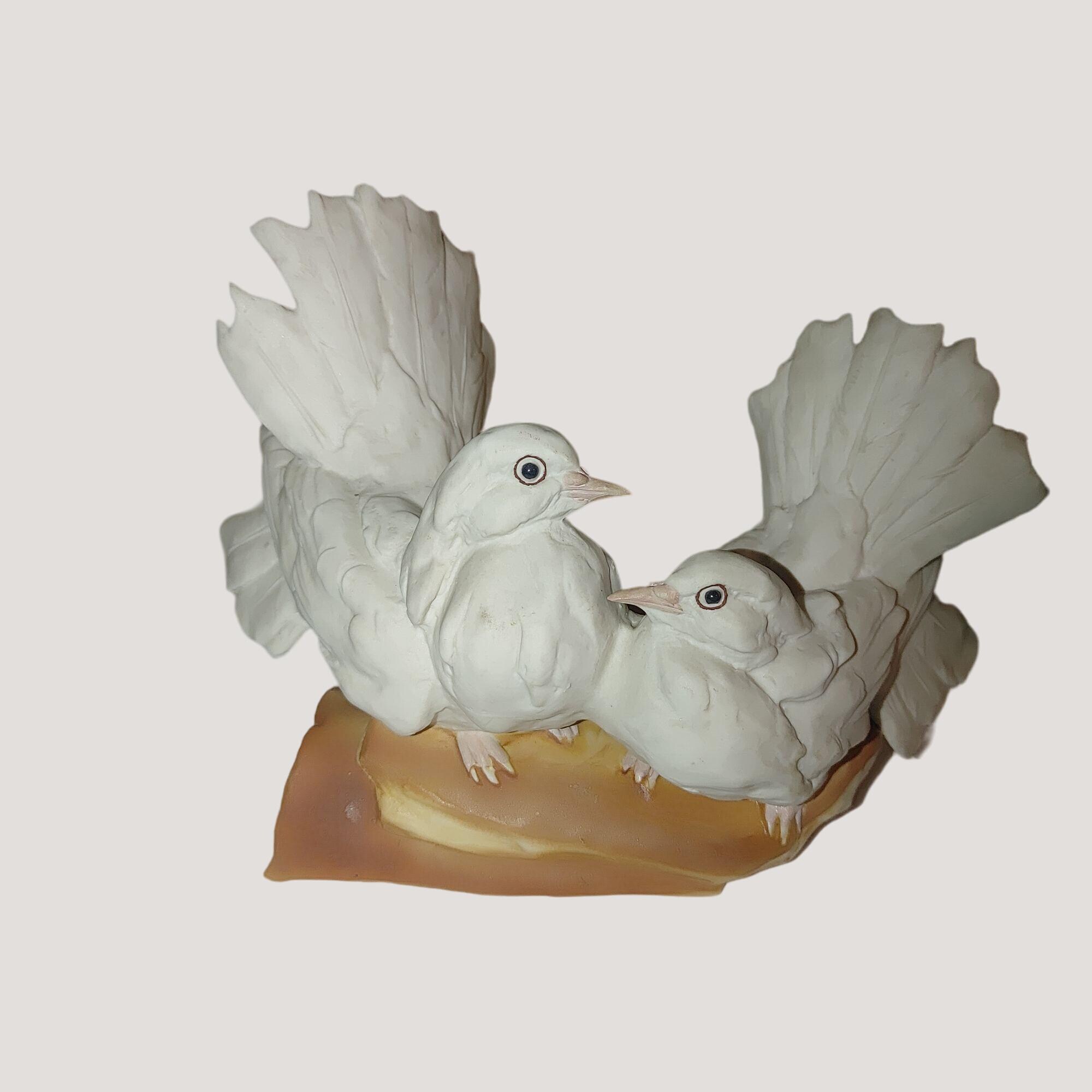 Capodimonte Doves Decorative Figurine Porcelain Italy White Birds ...