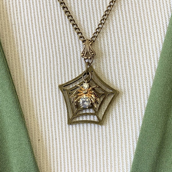 Spider Web Necklace - Etsy