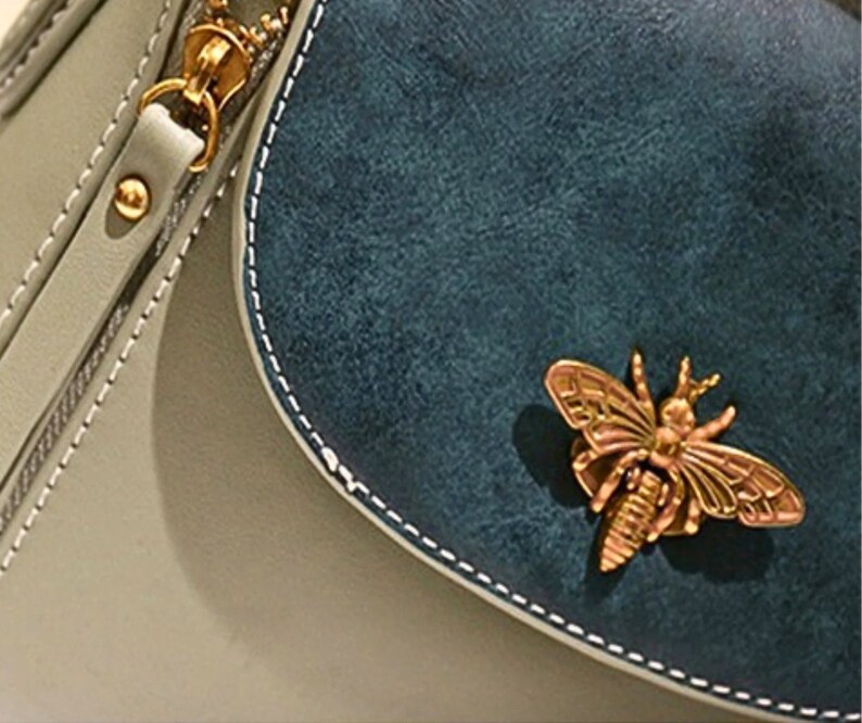 Honeybee Toggle Purse Clasprich Golden Bronze Plated Zinc50x36mm ...