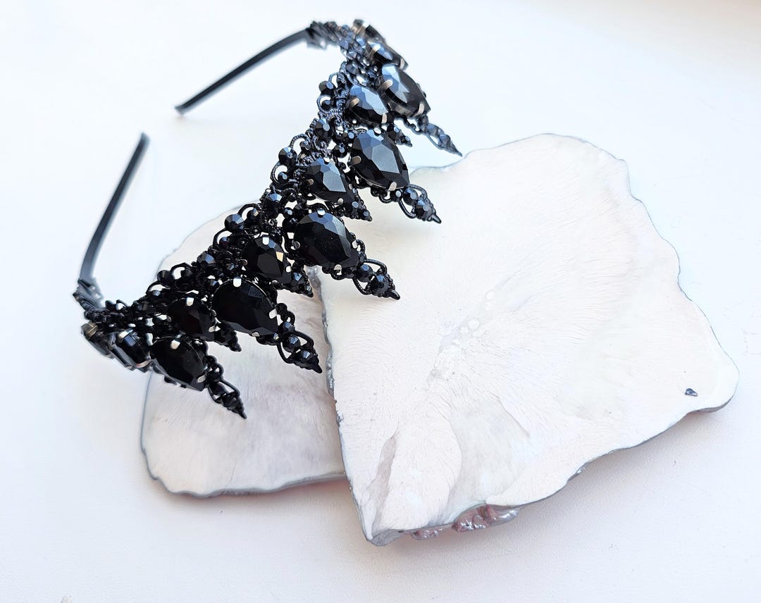 Black Wedding Tiara, Evil Queen Crown, Gothic Tiara, Black Gothic ...