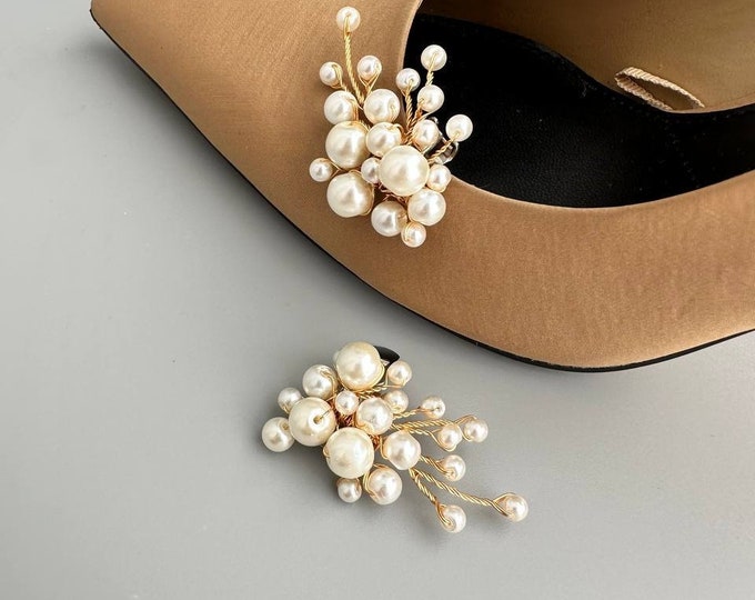 Gold Tone Shoe Clips With AB Finish Rhinestones, Ribbon or Even Fish ...