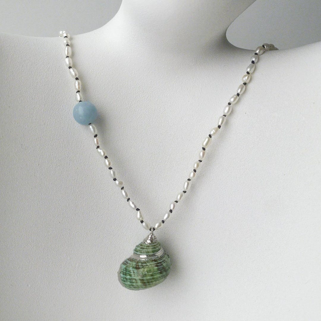 MOANA Nautical Seashell & Pearl Beaded Necklace | Conch Shell Pendant ...