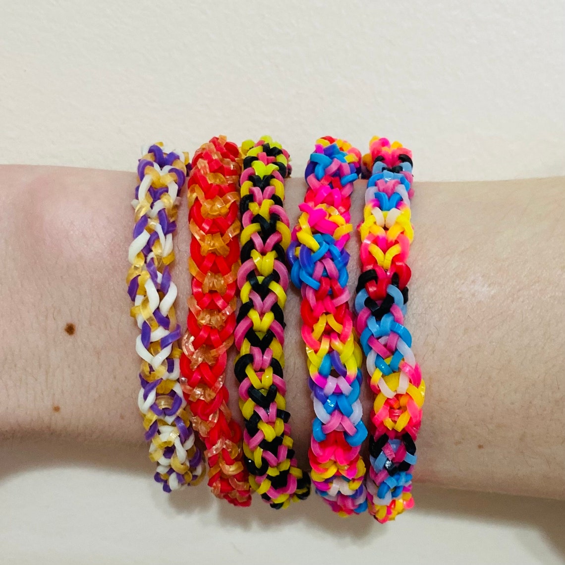 Bundle of Inverted Fishtail Rainbow Loom Band Bracelets - Etsy