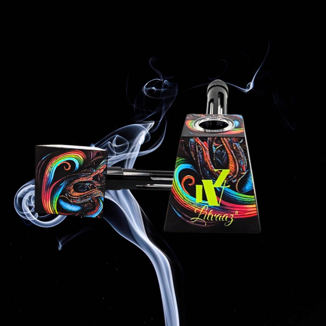 Pyramid Shaped Glass Pipe, Unique Pipe Design, High Quality for Smokers ...