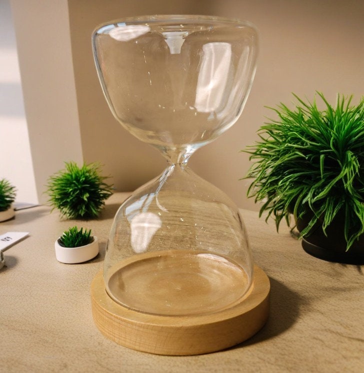 Custom Engraving Refillable Round Hourglass Bottle With Wood Base ...