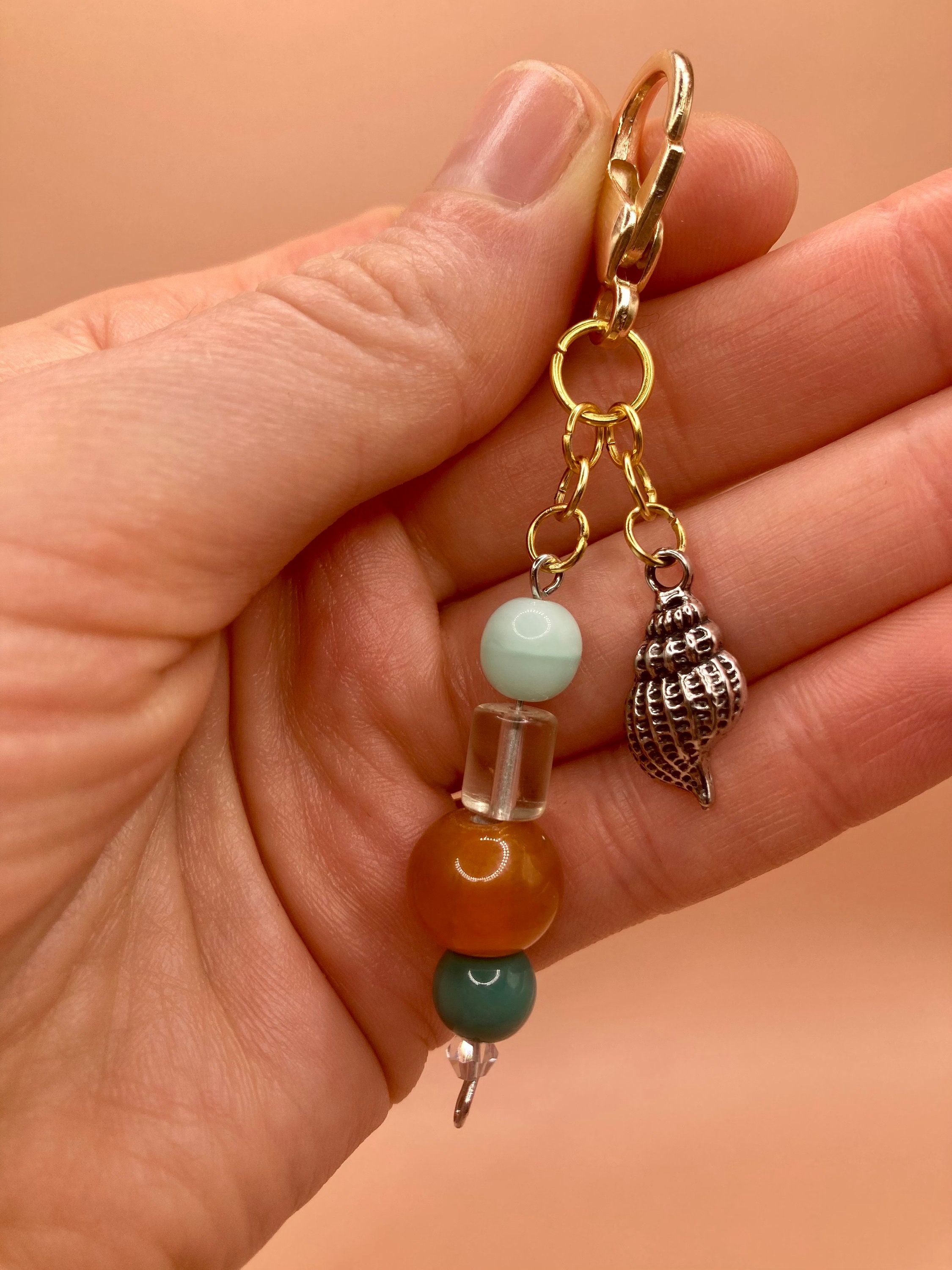 Beaded Conch Seashell Charm Keychain, Aquatic Sea Life Clasp, Zipper ...
