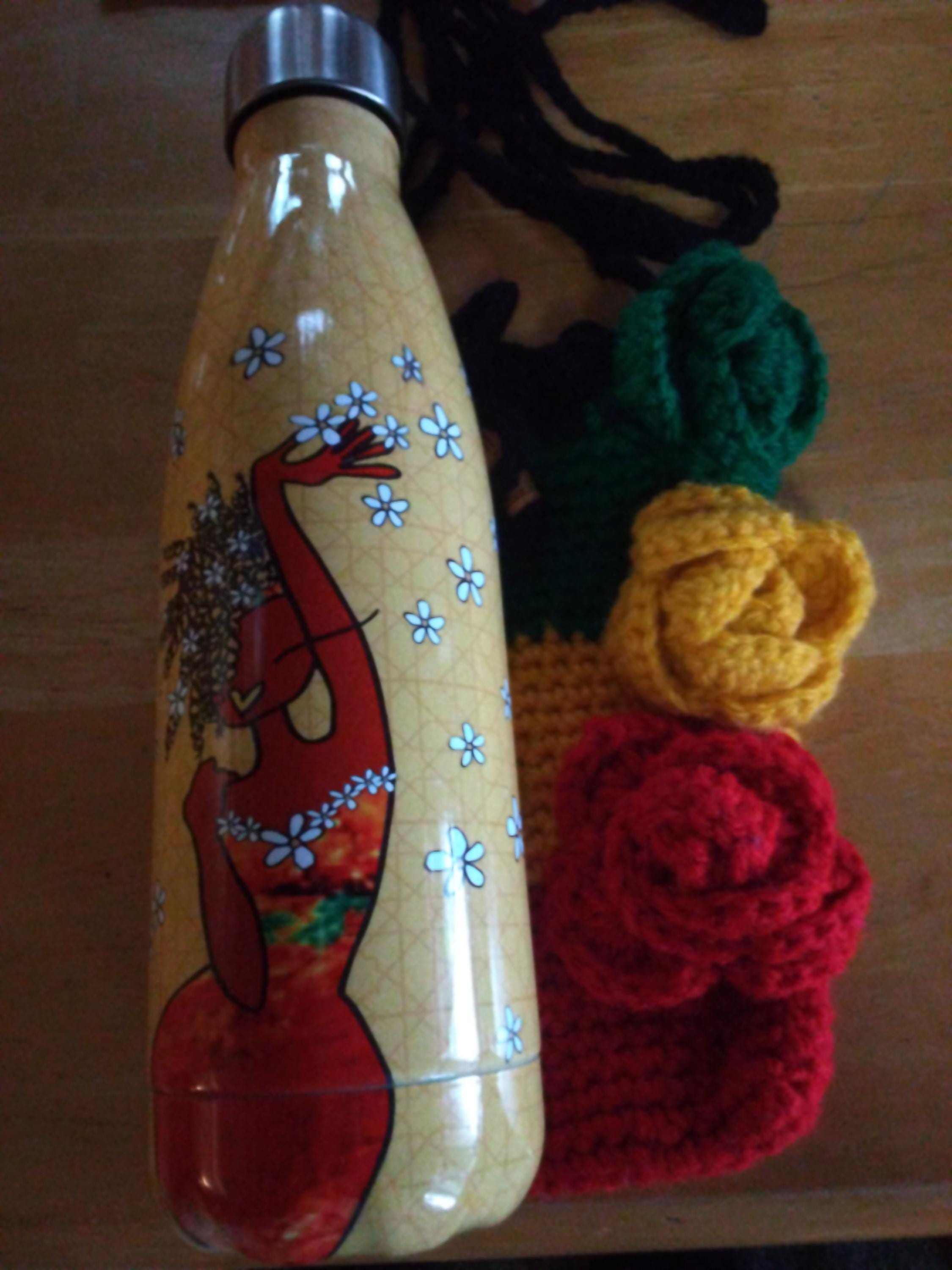 One Love Crochet Tam Hat and Bottle Carrier Set – Rastafarian Stripes ...