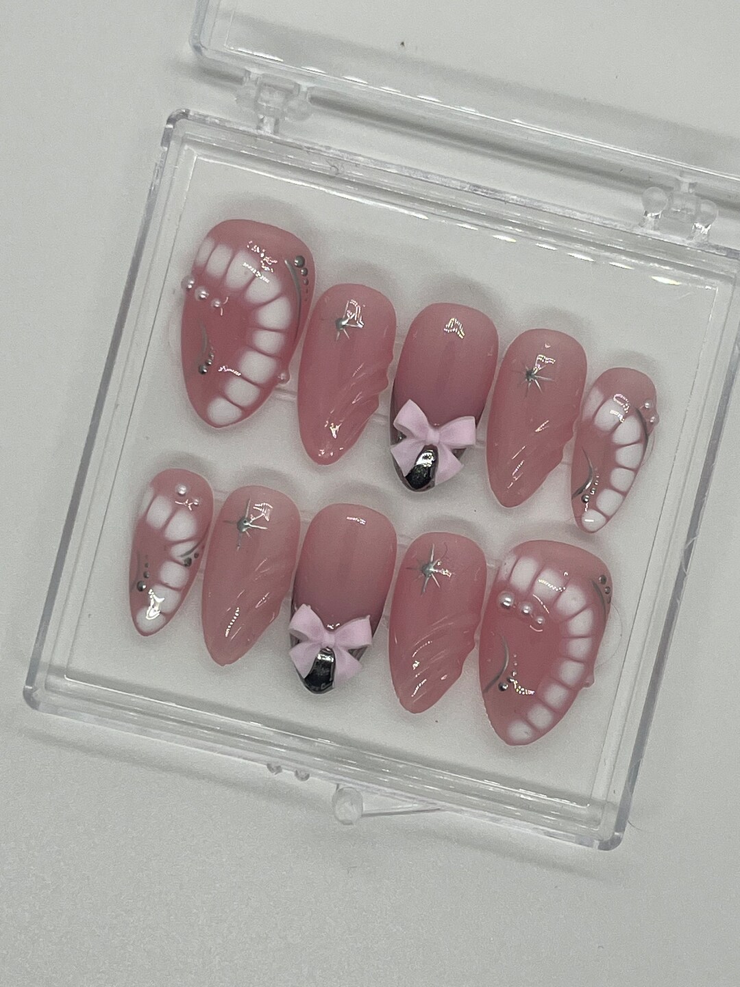 Chrome Frenchie W/ Pink Bow | White Blooming Gel With Pearls and Chrome ...