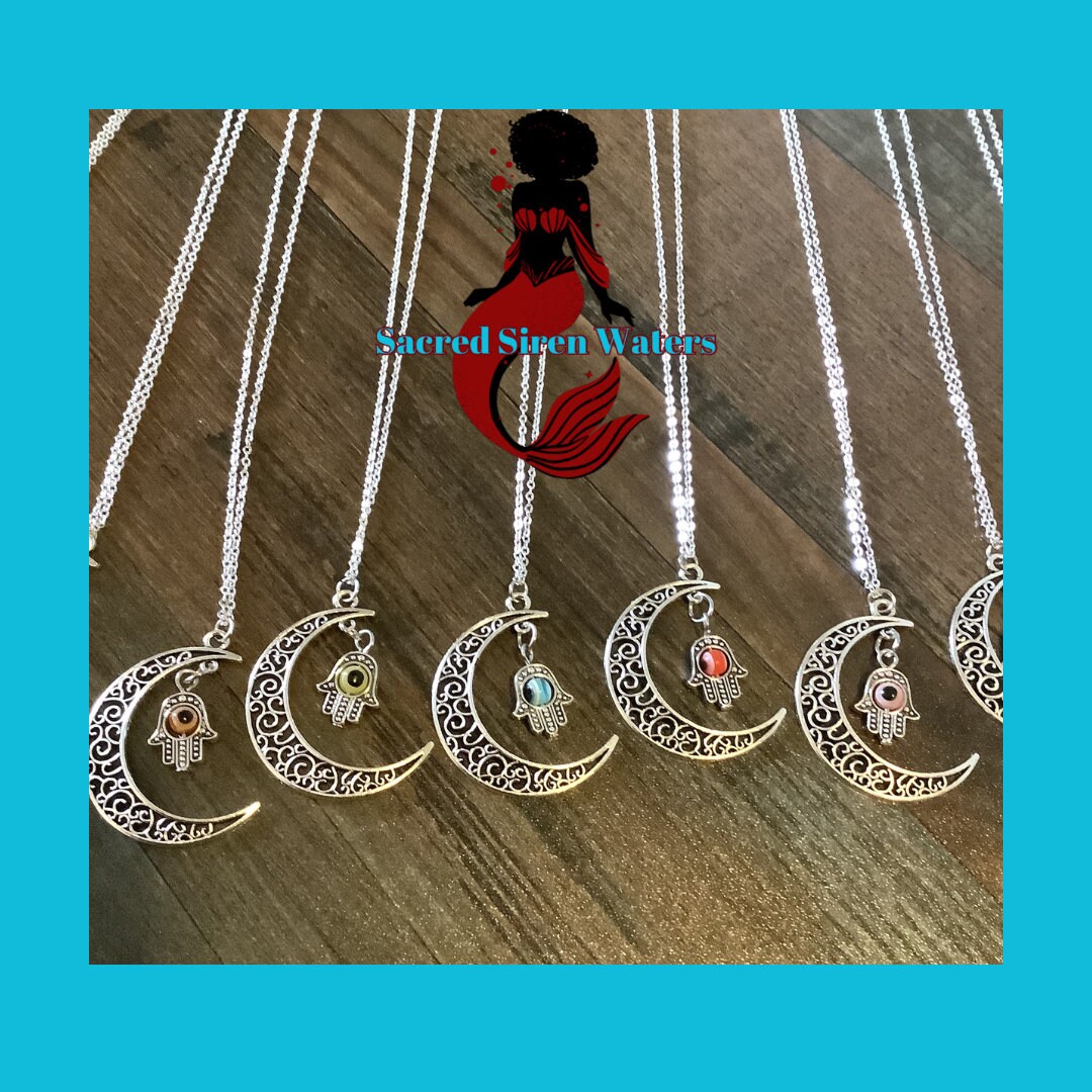 Silver Crescent Moon With Hamsa Hand Evil Eye Charm Necklace. - Etsy