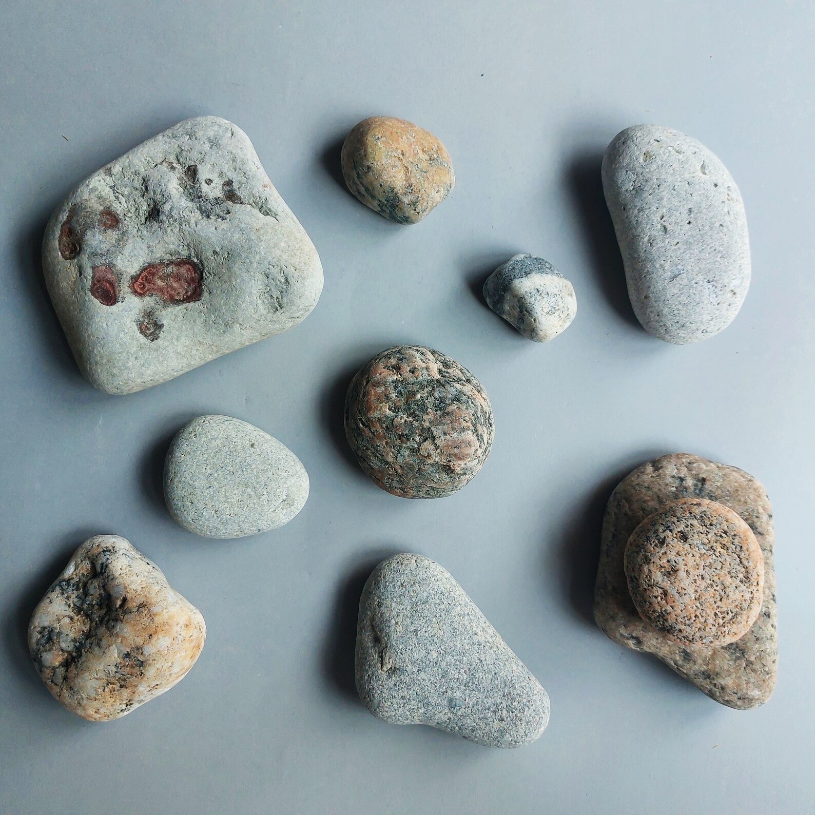 Set of 5 Balance Stones Stacking Pebbles Stress Relief Beach Stone Home ...