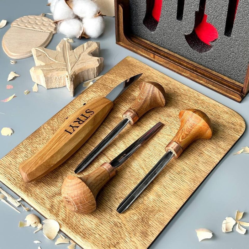 Wood Carving Set for Whittling Figurines, Palm Toolset, Forged Steel ...