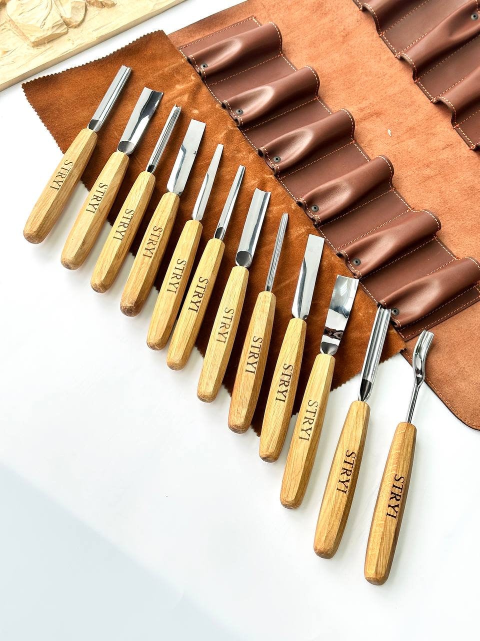 Wood Carving Set 12 Pieces in a Genuine Leather Case, Carving Chisels ...