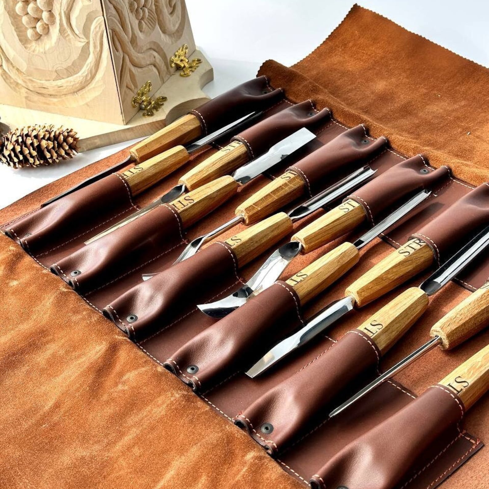 Wood Carving Set 12 Pieces in a Genuine Leather Case, Carving Chisels ...