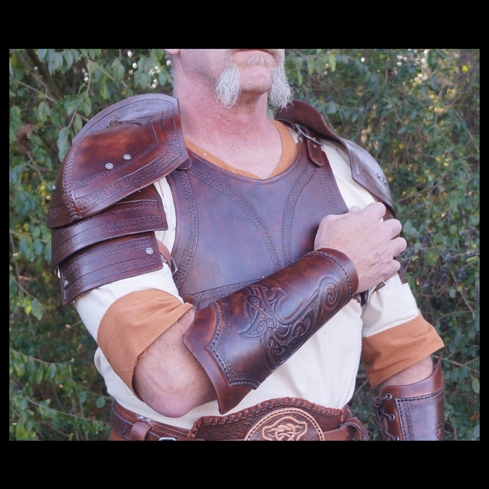 Leather Armor Set, Leather Spaulders W/demi Cuirass, Leather Pauldrons, Medieval Armor for Ren ...