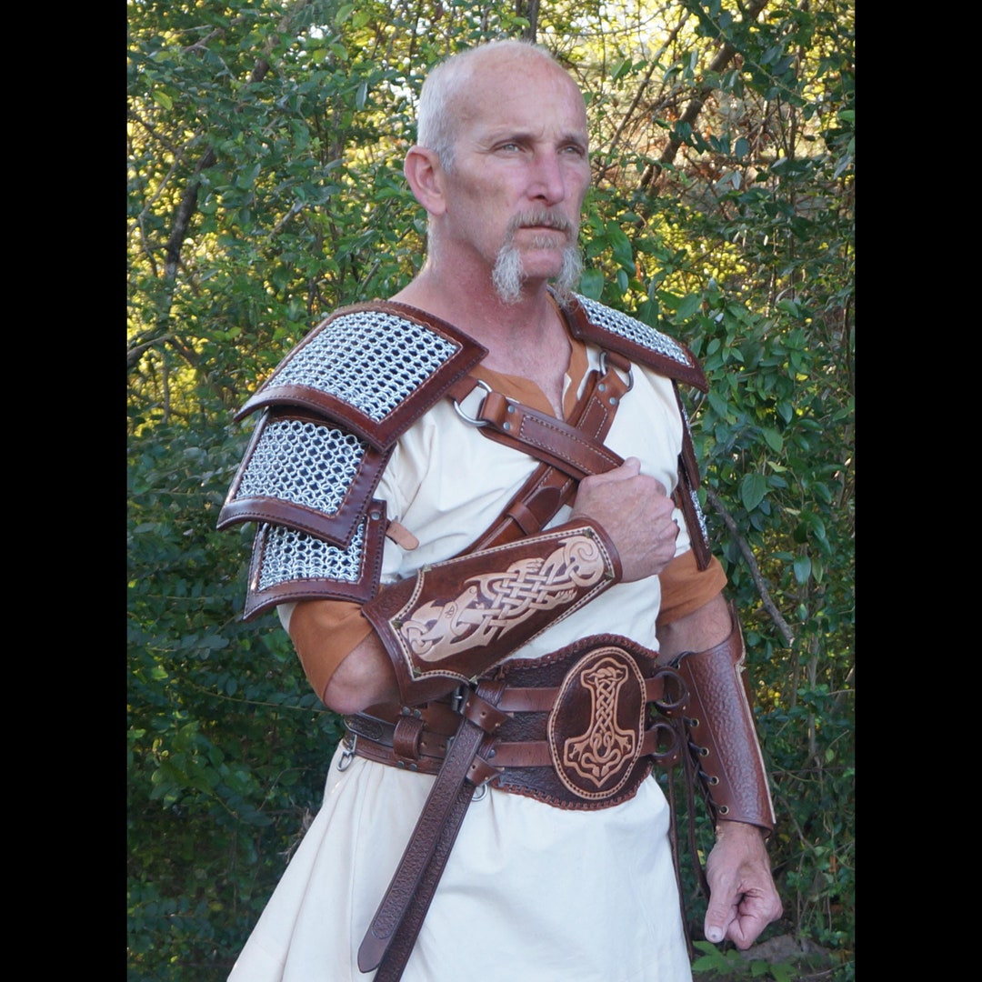 Leather Viking Bracers, Leather Vambraces, Medieval Bracers for LARP ...