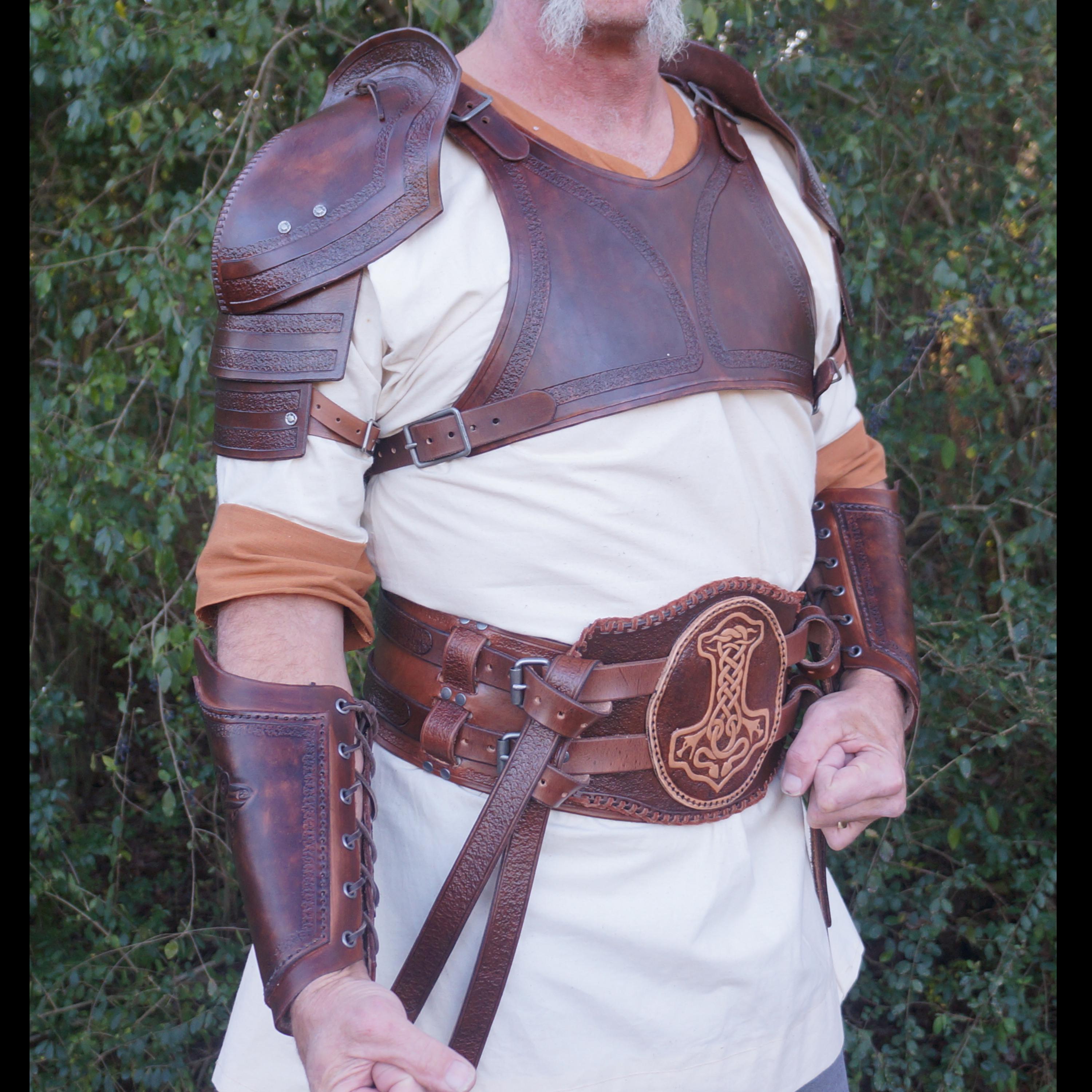 Leather Vambraces, Viking "fenrir" Bracers, Medieval Armor for Ren ...