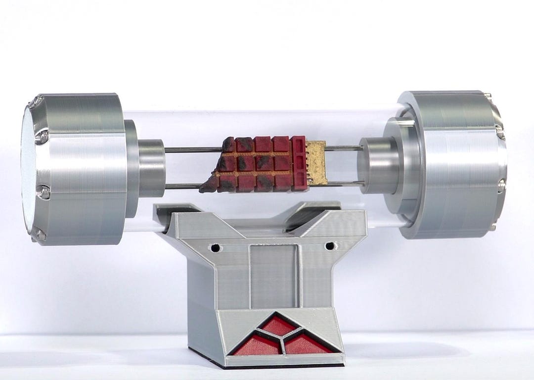 Terminator 2 CPU Chip Flask and Holder - LED Lit! - T800 Neural Net CPU ...