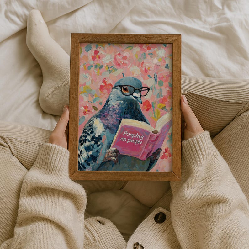 Decoração de parede com pombo lendo "Fazendo cocô nas pessoas ...
