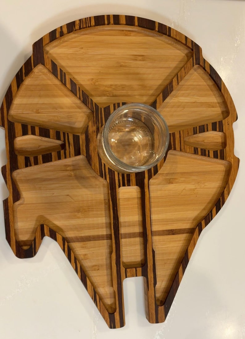 Millennium Falcon Charcuterie Board: Bamboo Star Wars Decor - Etsy