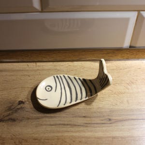 Cheerful Fish Design Spoon Holders - Colorful Ceramic Rests for Cooking ...
