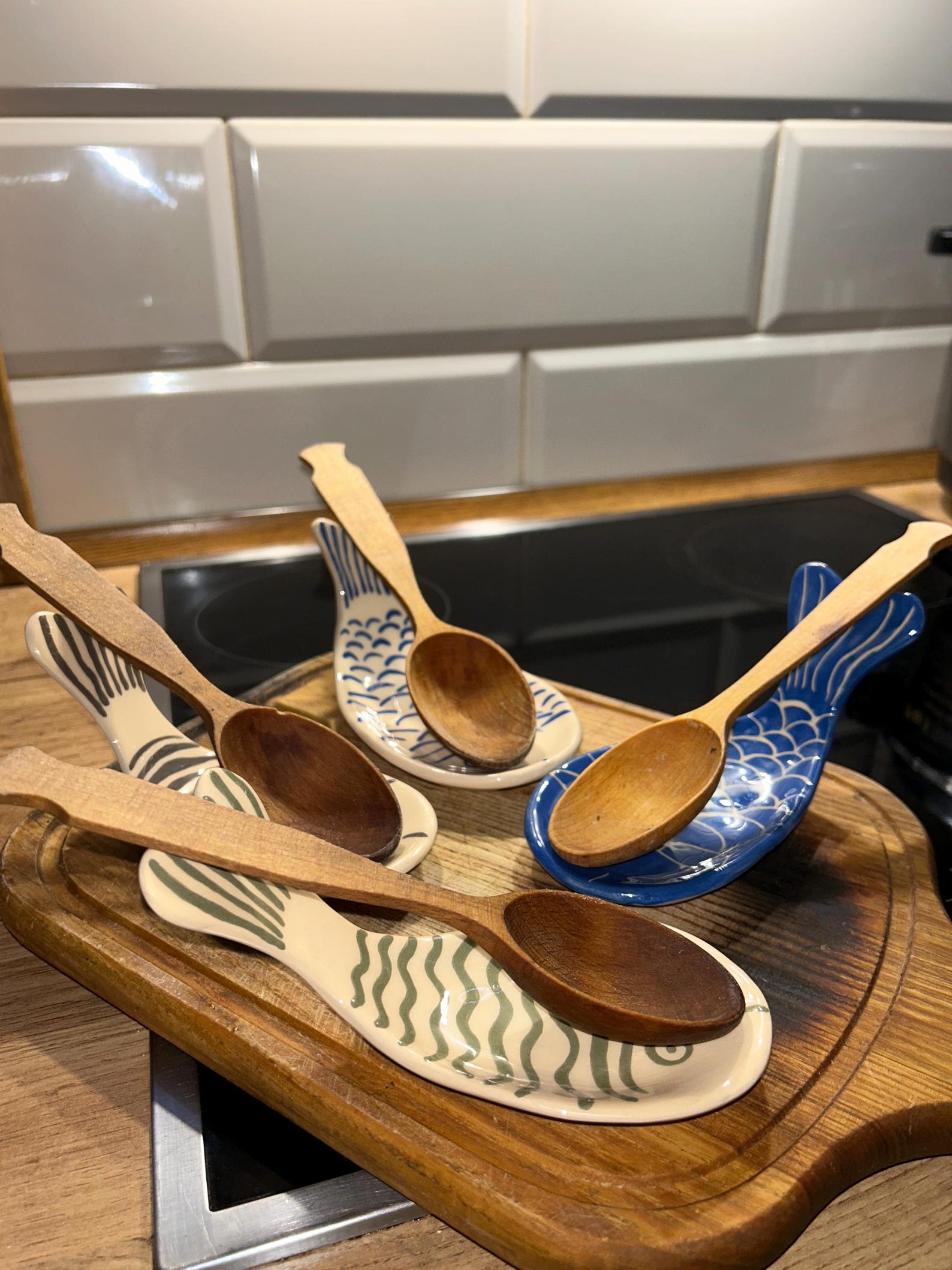 Handmade Ceramic Fish-shaped Spoon Holders Unique Kitchen Utensil Rest ...