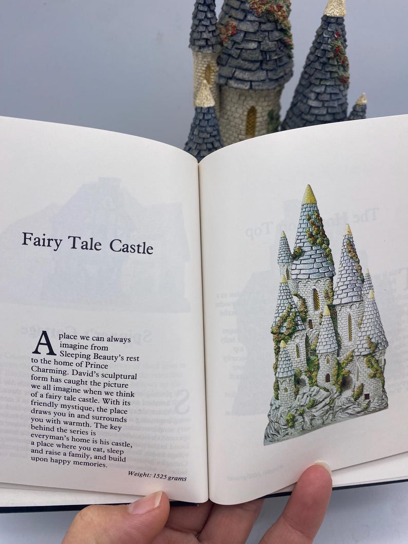 David Winter Fairy Tale Castle Vintage 1982 Hand Painted British Artist - Etsy