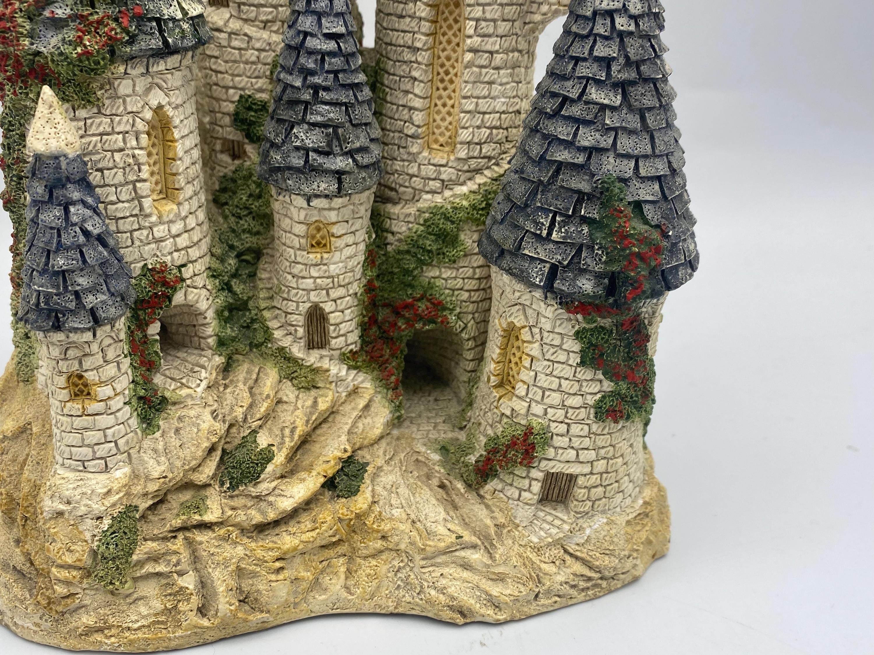 David Winter Fairy Tale Castle Vintage 1982 Hand Painted - Etsy