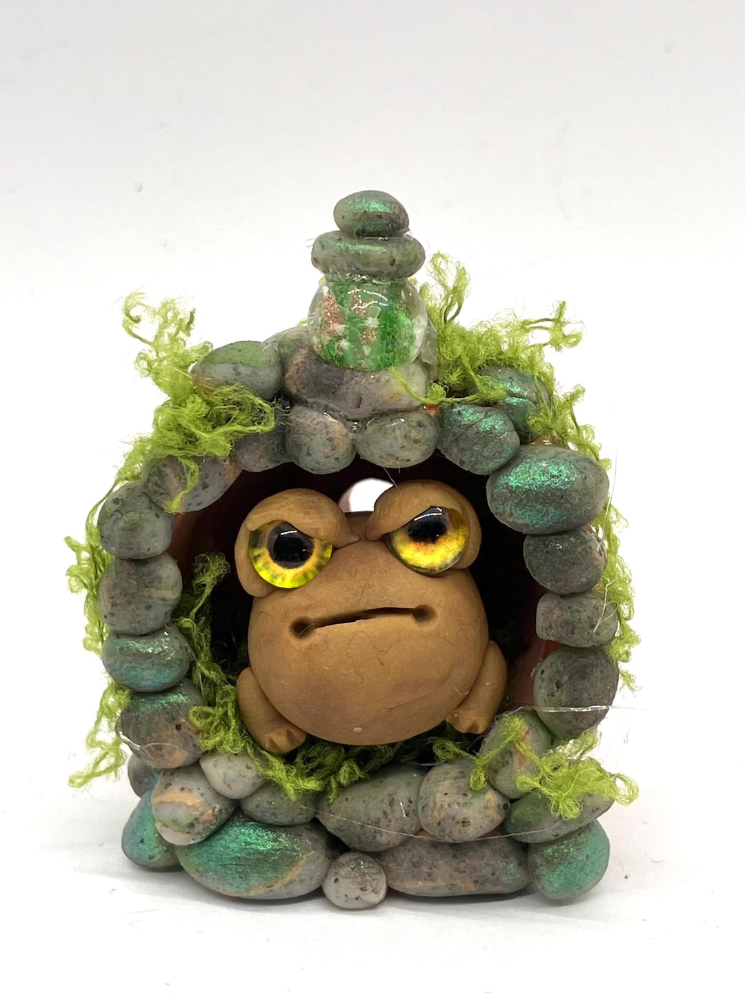 Roadie the Toad and His Garden Pot Home Trollfling Mini Set by Amber ...