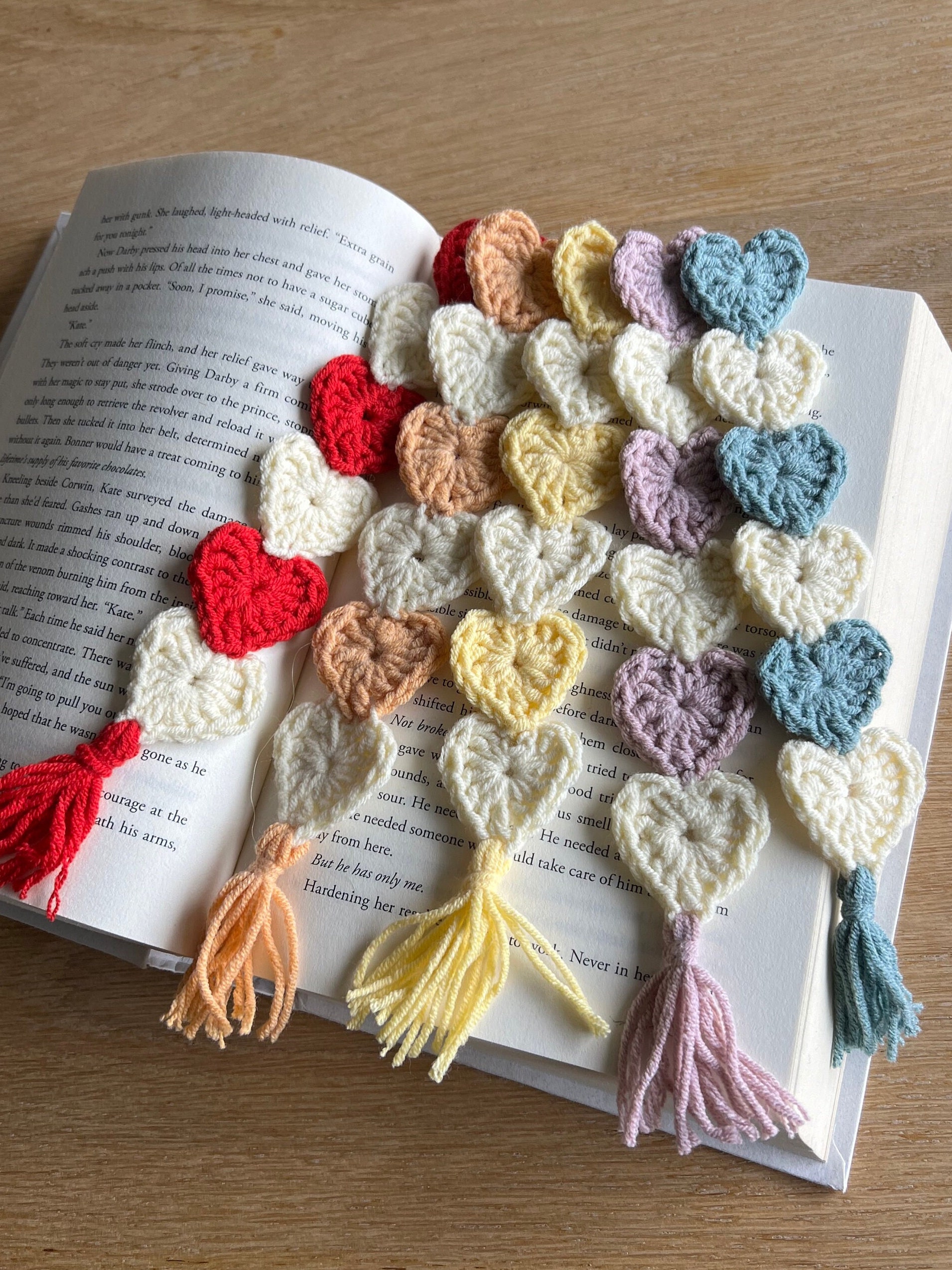 2 Heart Crochet Bookmarks. Perfect Cute Gift for Friends and Family - Etsy