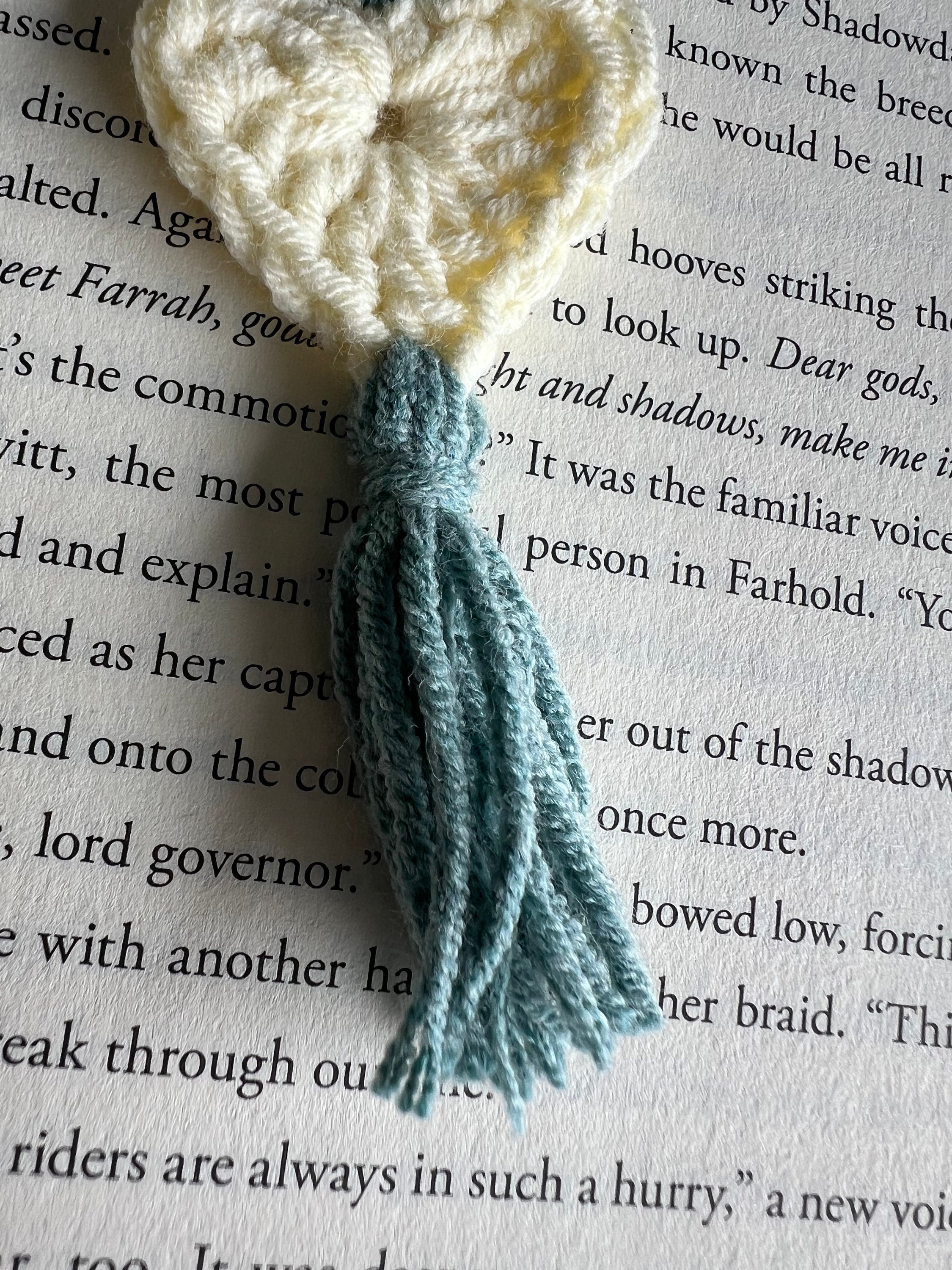 2 Heart Crochet Bookmarks. Perfect Cute Gift for Friends and Family - Etsy