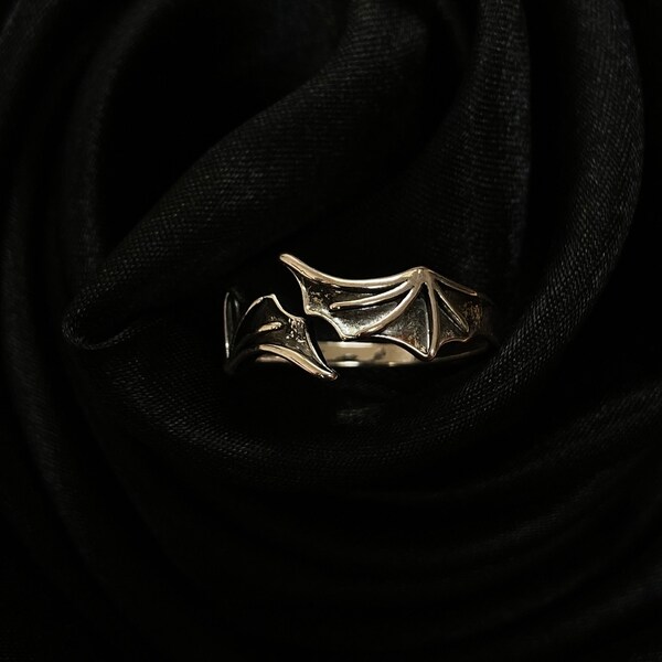Wing Ring - Etsy