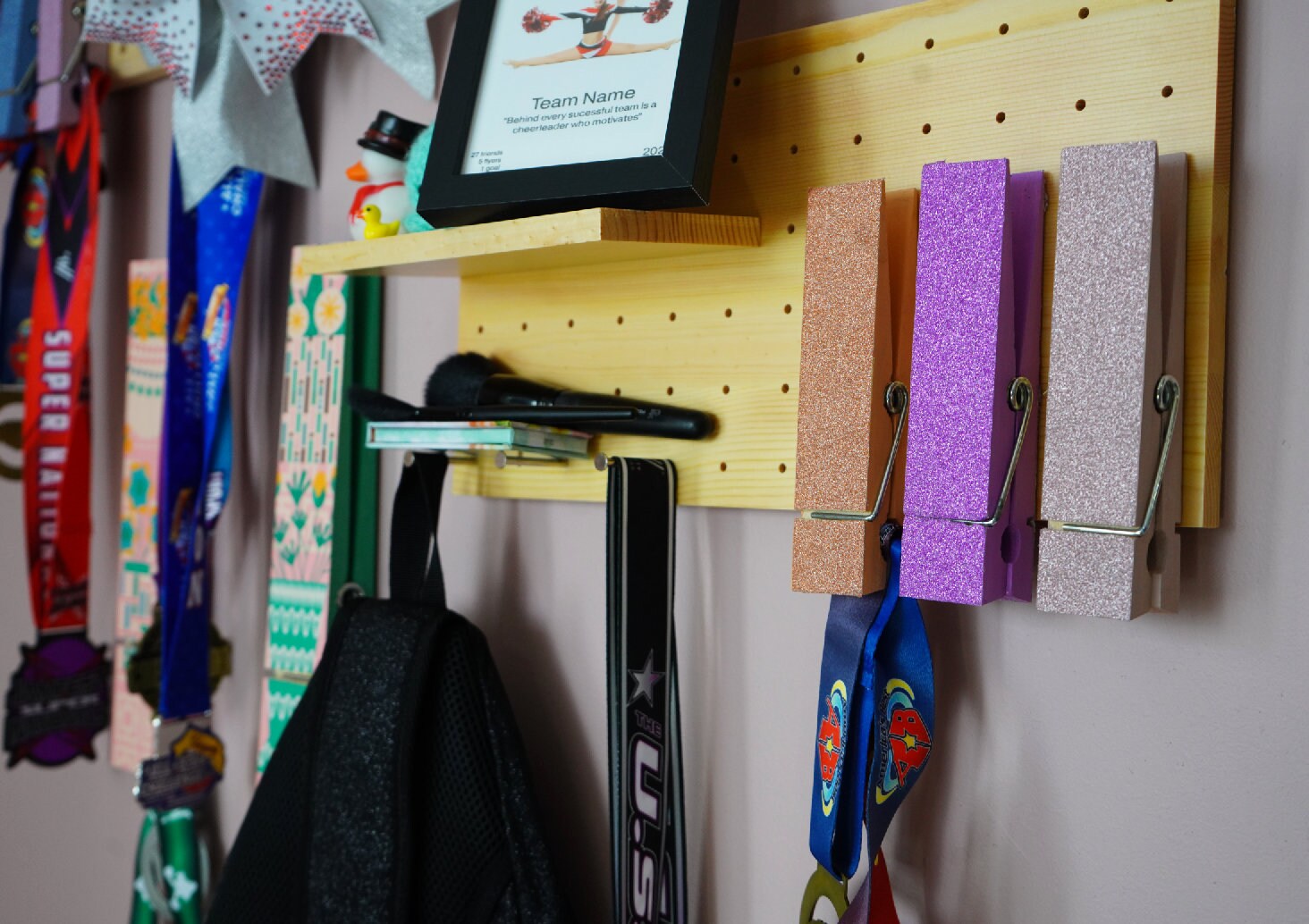 Medal Award Holder Cheer Metal Holder Cheerleading Award Holder Dance ...