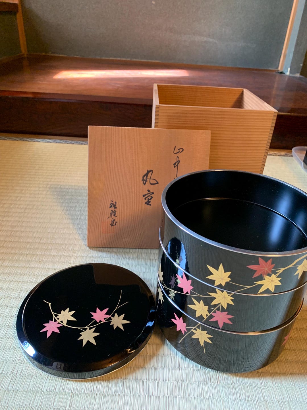 Japanese Round Jubako Box Lunch Boxes Container Yamanakanuri in Wooden ...