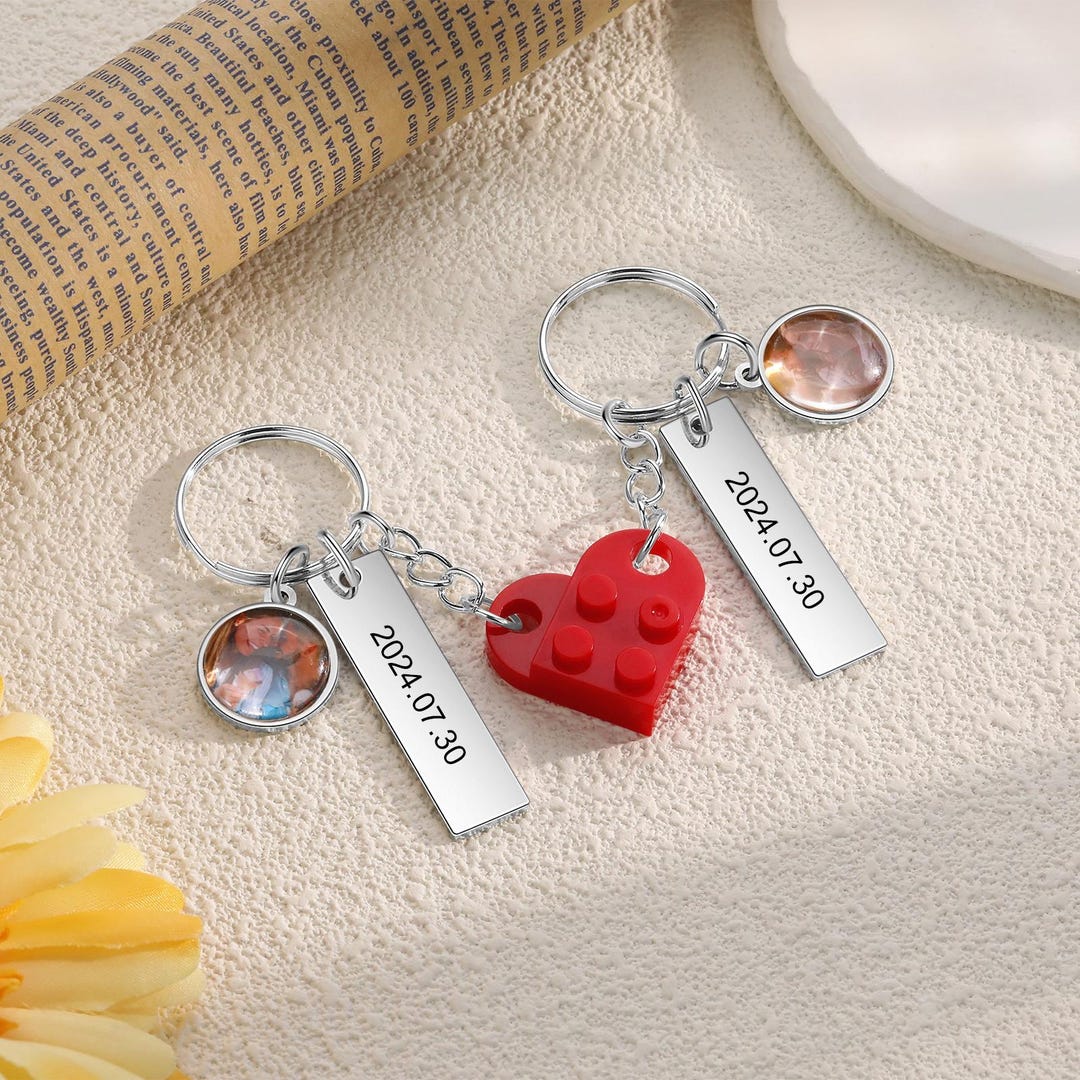 Couple Keychain With Photo, Custom Matching Keychain, Engraved Keychain ...