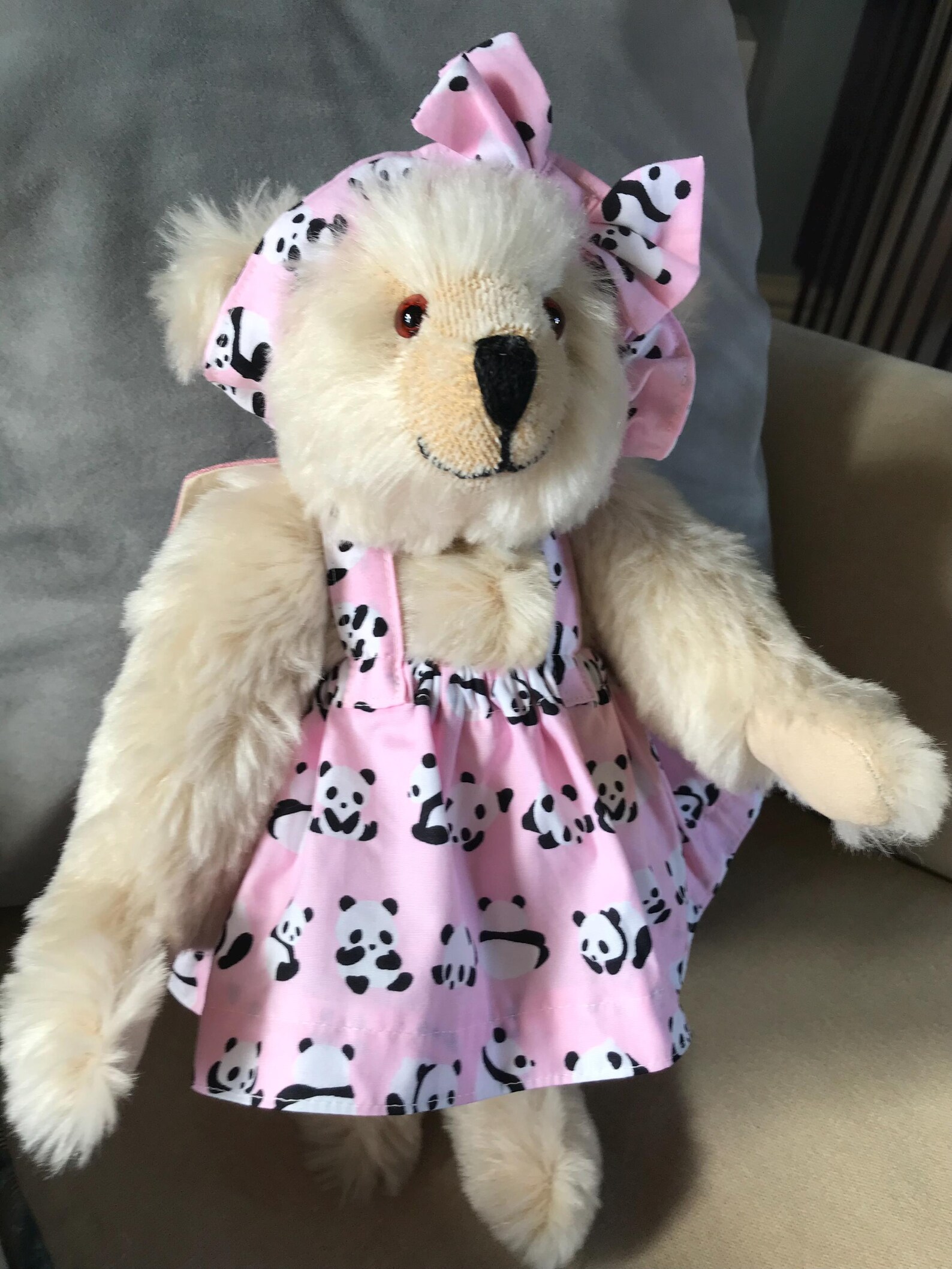 Collectors Bear, Molly. Traditional Style Artist Teddy Bear. - Etsy