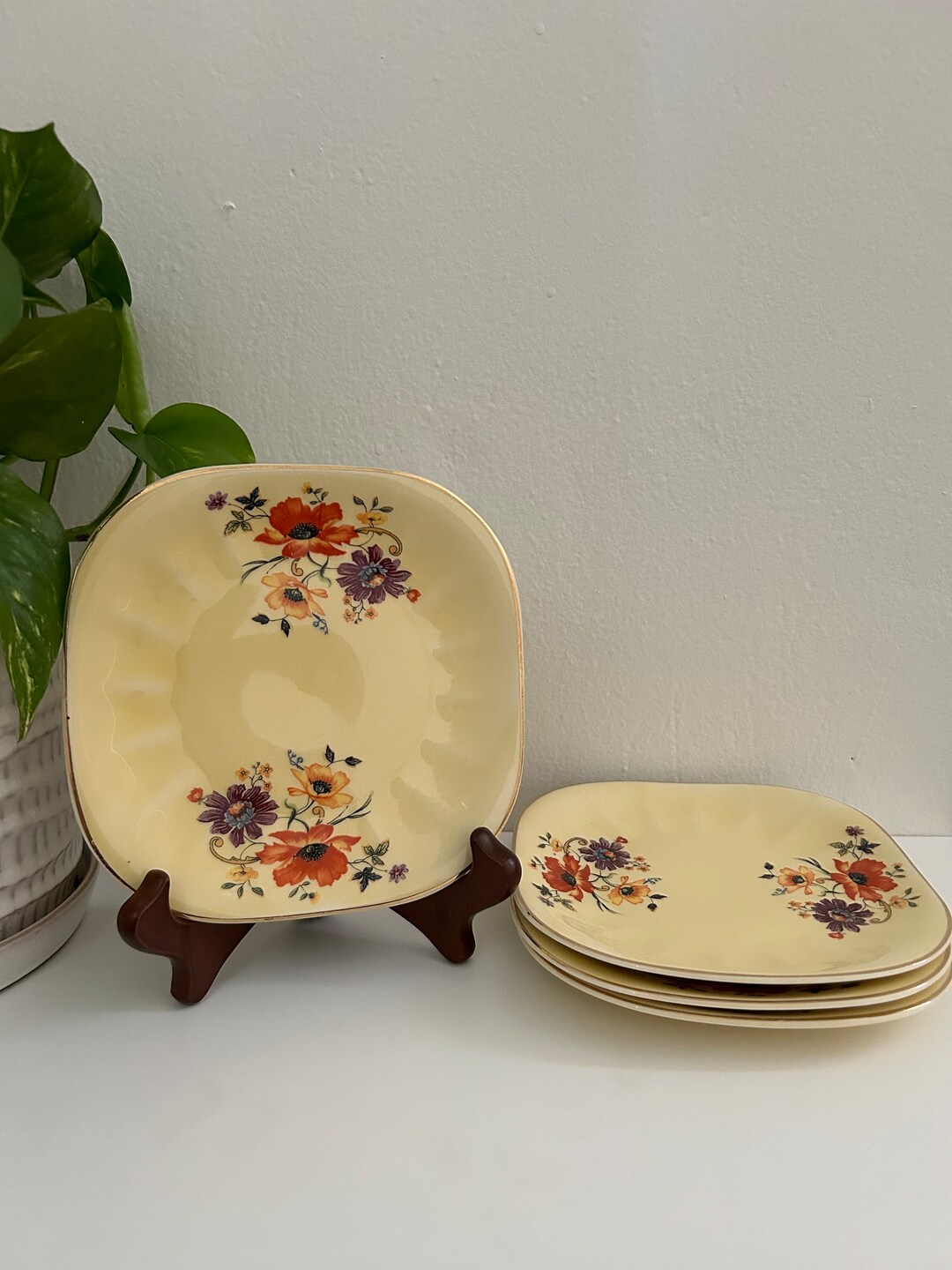 Vintage Yellow Plates With Poppies, Set of 4 - Etsy