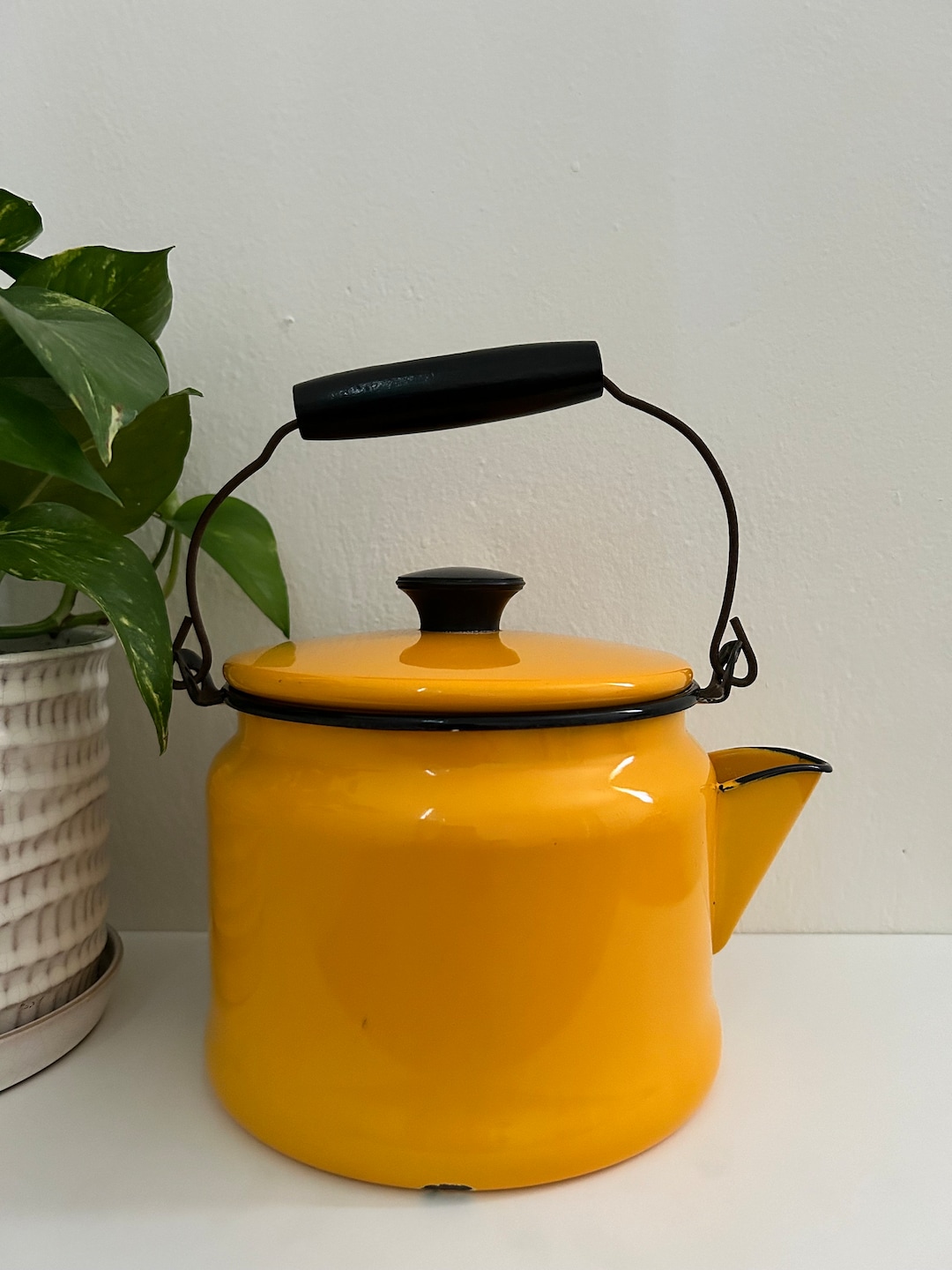 Vintage Sunshine Yellow Enamelware Teapot - Etsy