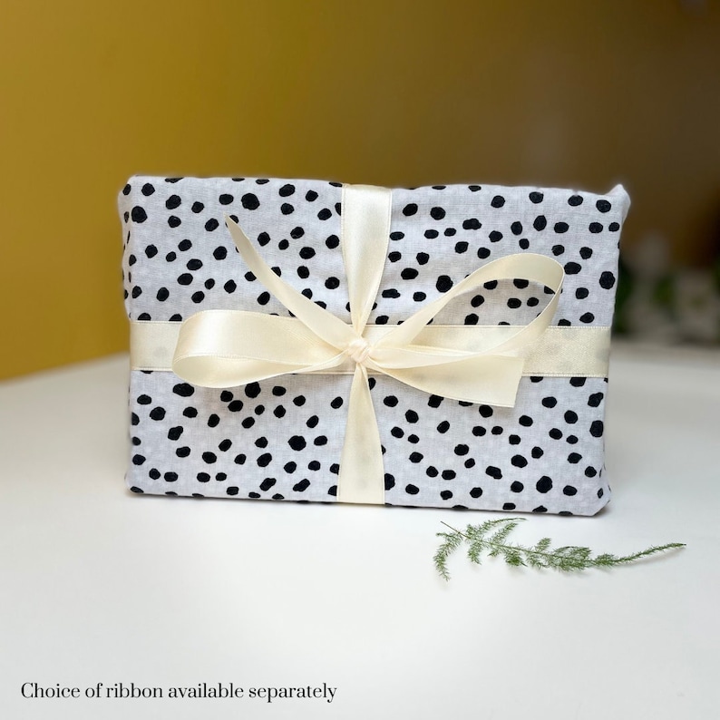 Reusable Gift Wrap Upcycled Fabrics - Etsy