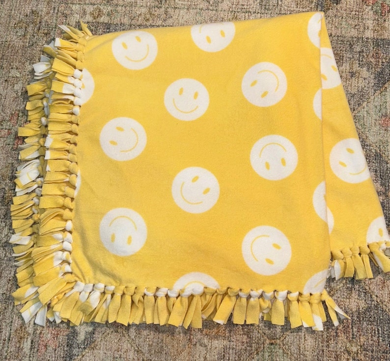 Smiley Face Fleece Throw Blanket - Etsy