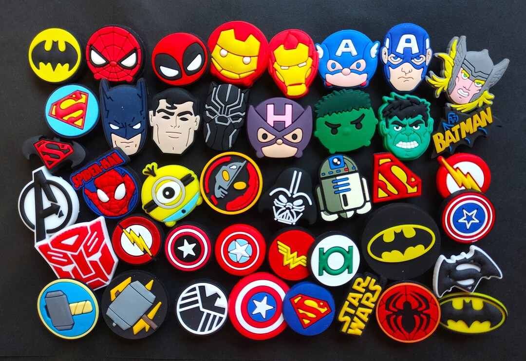 Superhero Crocs Charms Pins Badges Spiderman Batman Superman Iron Man ...