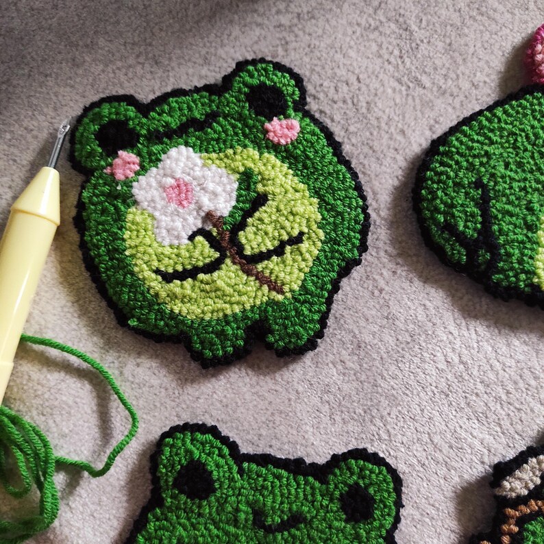 Cute Frog Mug Rug, Punch Needle Coasters, Frog Coasters, Punch Needle ...