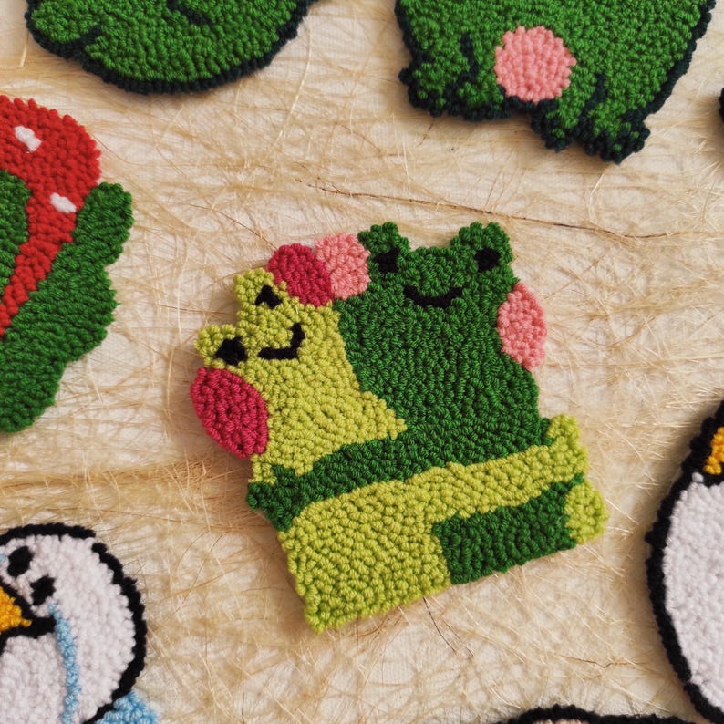 Cute Frog Mug Rug, Punch Needle Coasters, Frog Coasters, Punch Needle ...