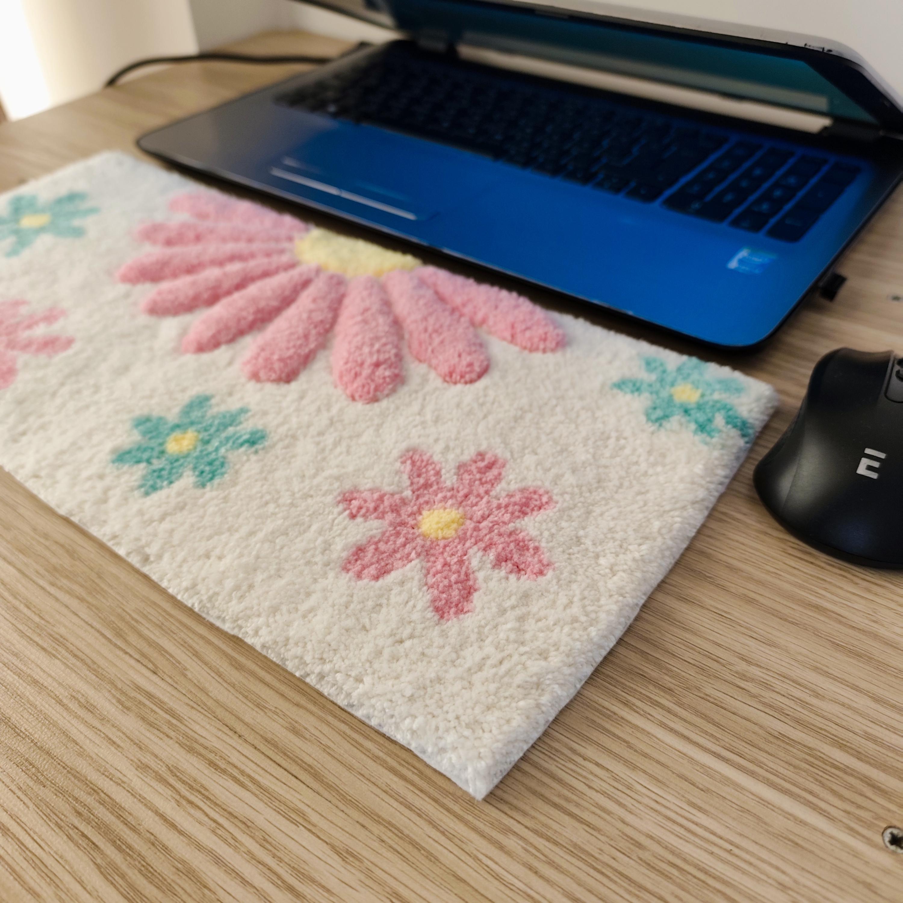 Handmade Tufted Daisy Keyboard Rug: Pink Flower Desk Mat - Etsy
