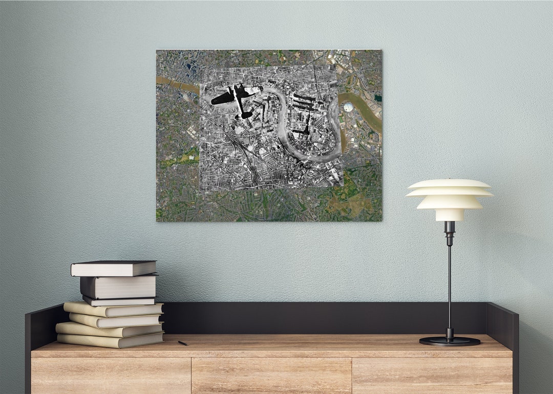 WW2 Canvas Print of Heinkel He 111, Flying Over London in September ...