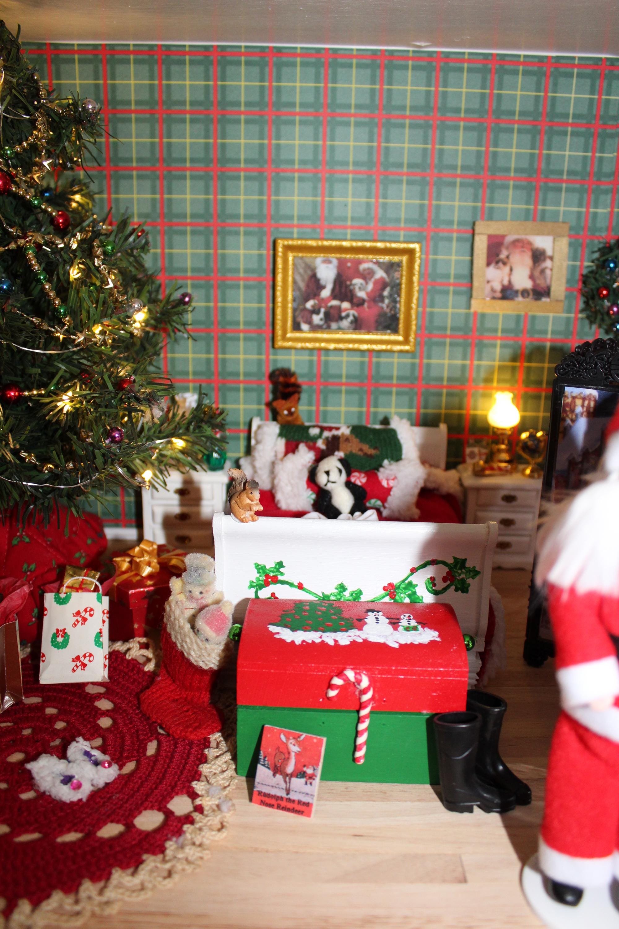 Miniature Santa's Bedroom Room Box - Etsy