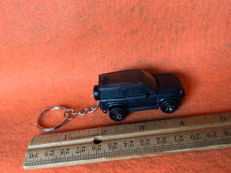 Black 2020 Land Rover Defender 90 Custom Made Keychain ~ Official ...
