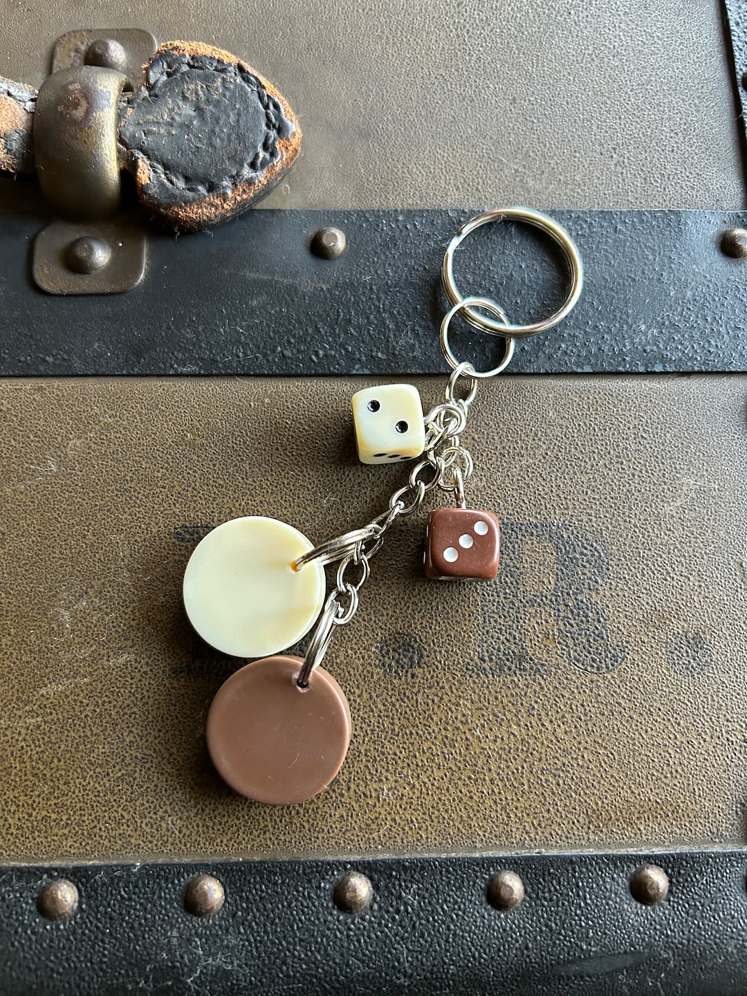 Vintage Upcycled Backgammon Dice Keychain ~ Keychain Made From ...