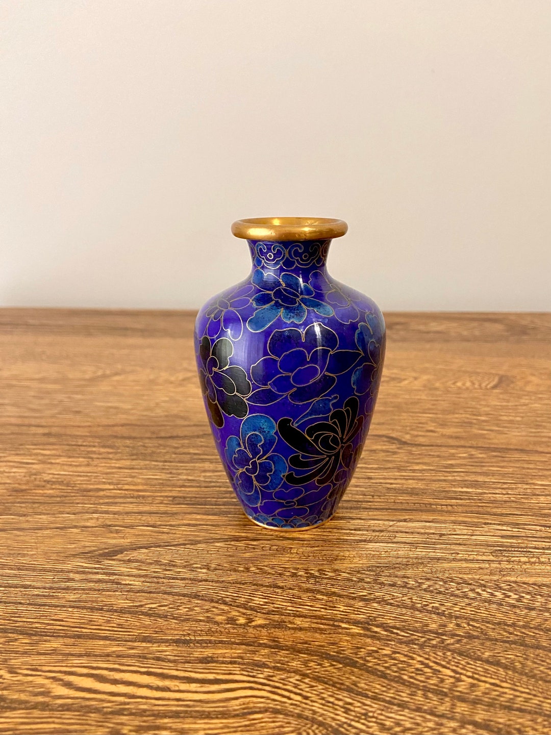 Vintage 4” Jingfa Cloisonne Enamel Vase, Cobalt Blue With Floral Design ...